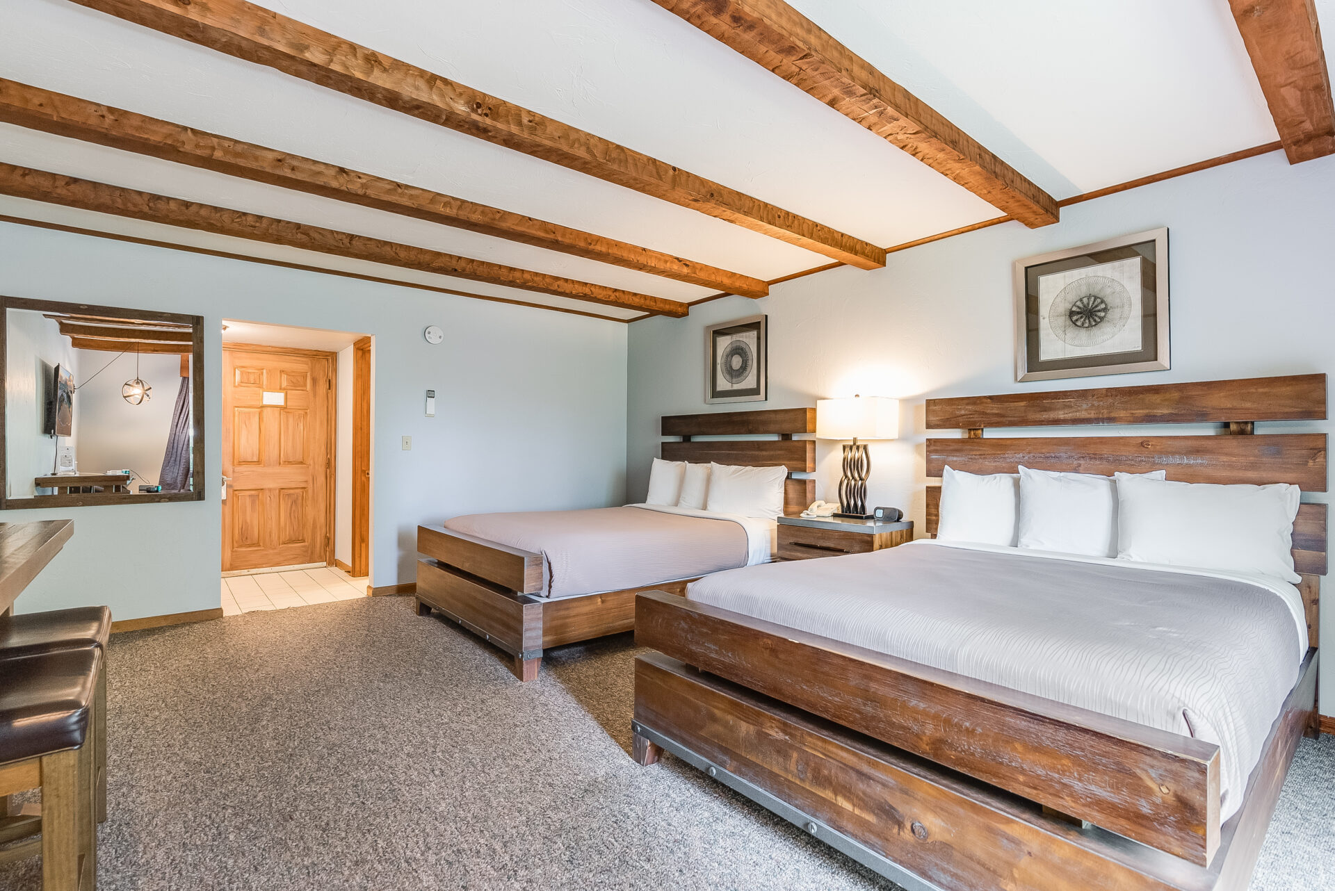 Mountain View Two Queen Beds - Hotel Vienna